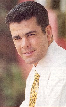 X R i S T O: Eduardo Capetillo